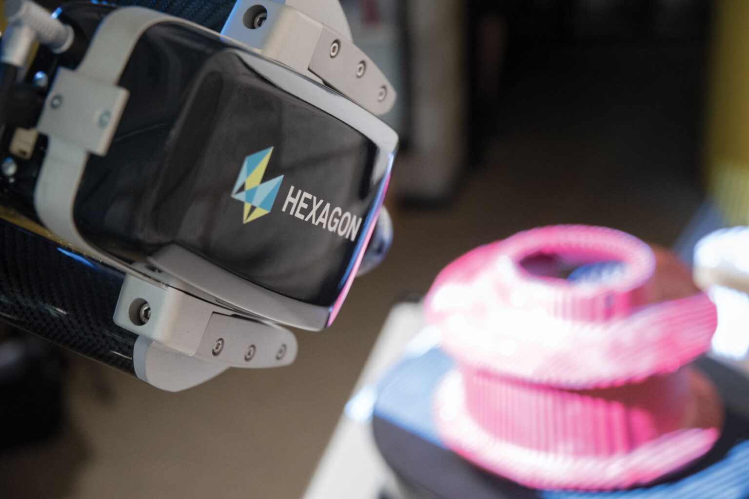 Ultra High Accuracy on 3D Laser scanner - Megatech Thailand