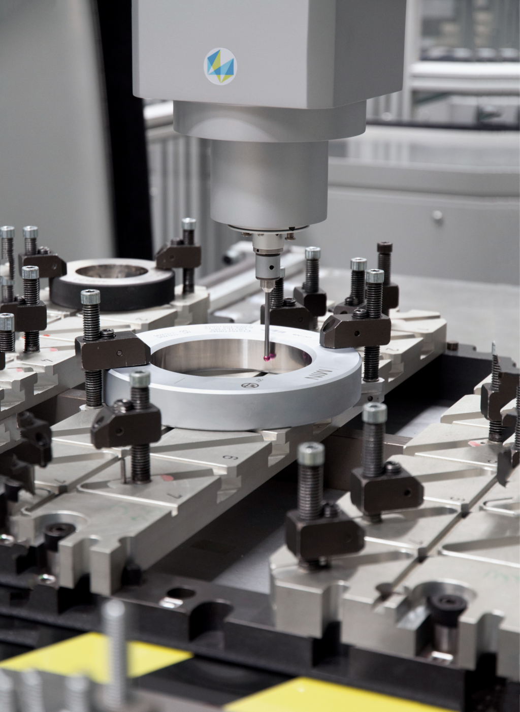 Ultra High Accuracy CMMs Shop Floor Form Hexagon - Megatech Thailand